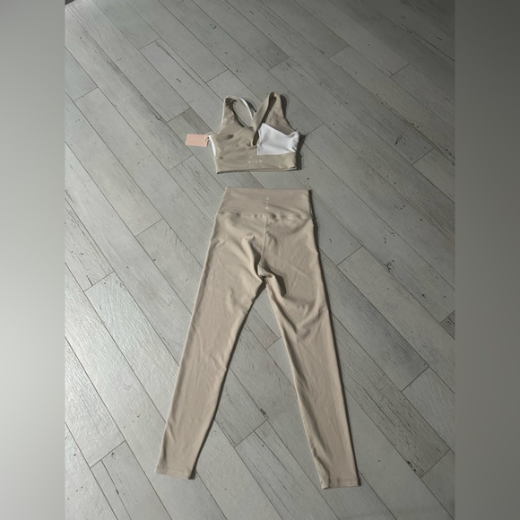 wilo | Pants & Jumpsuits | New Wilo Womens Set Bra And Leggings Size ...
